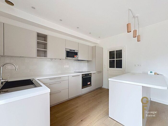 Maison à louer - Marcq-en-Bar ul - 6 pièces - 5 chambres