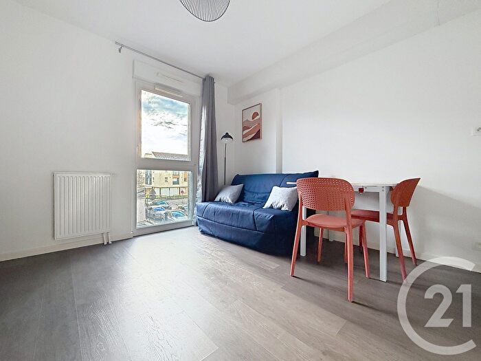 Appartement à louer - Troyes, Saint-Martin - 1 pièce