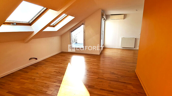 Appartement 4 pièces à louer à Villeurbanne, Charmettes
