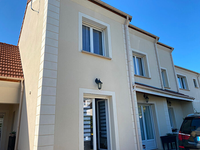 Maison à vendre - Mantes-la-Jolie, Gassicourt - 7 pièces - 4 chambres