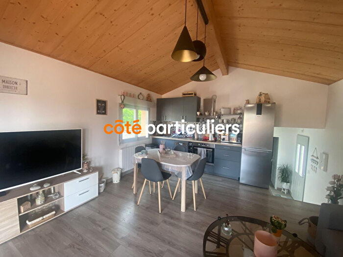 Appartement 2 pièces à Auriac-sur-Vendinelle, à vendre