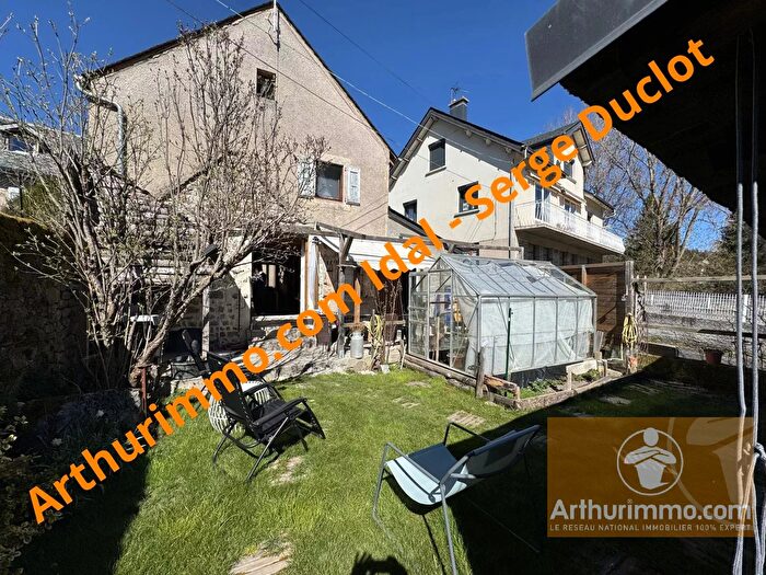 Maison 4 pièces à Javols, à vendre