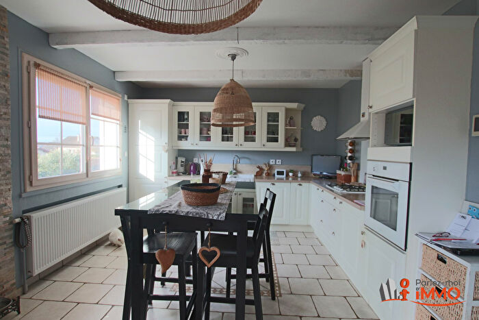 Maison à vendre - Saint-Sorlin-en-Bugey - 8 pièces - 3 chambres