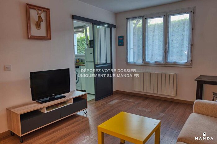 Appartement 1 pièce à Plateau-Mont Valérien, Rueil-Malmaison, à louer