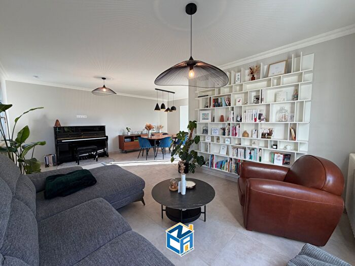 Maison à vendre - Tours, Sainte-Radegonde, IUT - 7 pièces - 5 chambres