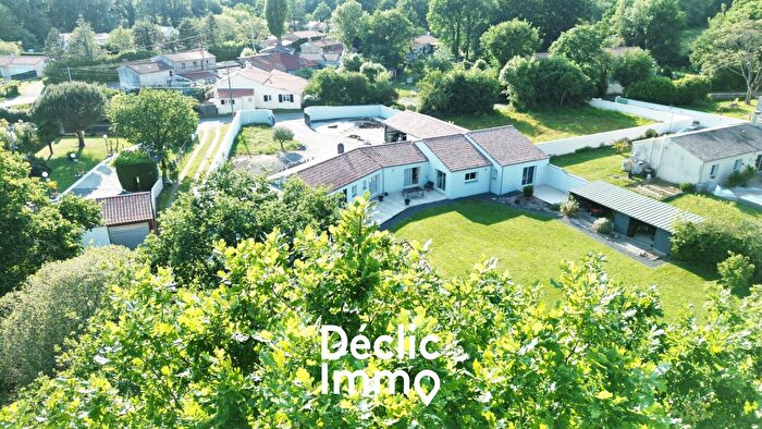 Saint-Vincent-sur-Graon : Maison 7 pièces à vendre