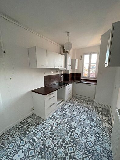 Appartement à louer - Enghien-les-Bains - 3 pièces - 2 chambres