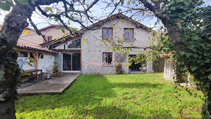 Maison à vendre - Grignols - 7 pièces - 4 chambres