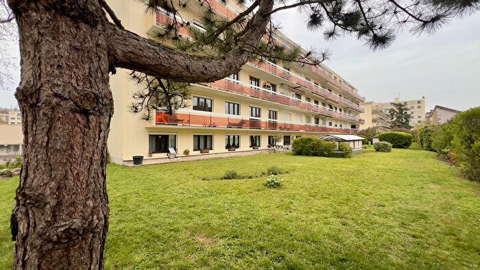 Appartement à vendre - Dijon, Centre-ville - 7 pièces - 5 chambres