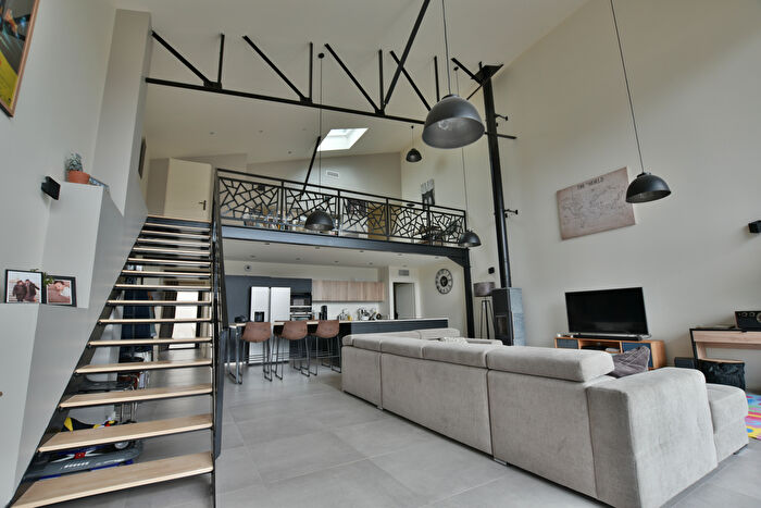 Appartement 5 pièces à Idron, à vendre