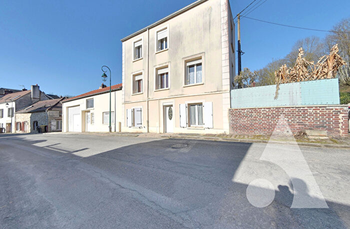 Maison à vendre - Nanteuil-le-Haudouin - 5 pièces - 3 chambres