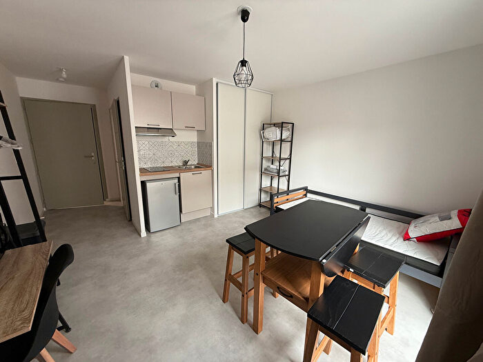 Appartement à louer - Troyes, Trevois, Croncels - 1 pièce