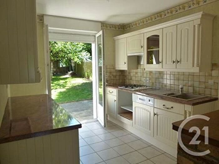 Maison à louer - Châteauroux, Bitray, La Belle Etoile, Le Buxerioux, Le Fontchoir - 4 pièces - 3 chambres