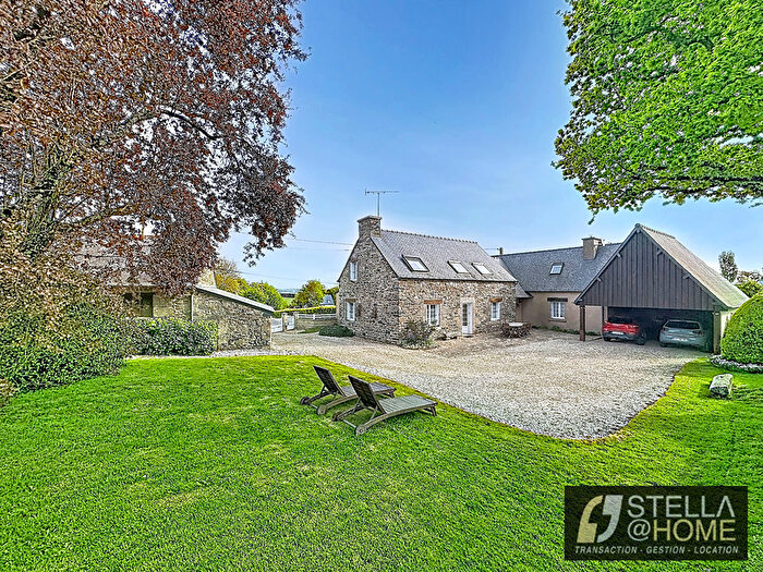 Maison 8 pièces à vendre à Lanfains