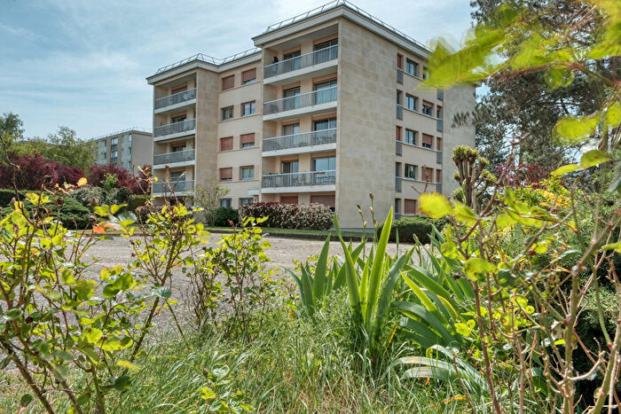 Rambouillet, Bel-Air, Racinay, Pierrefite : Appartement 5 pièces à louer