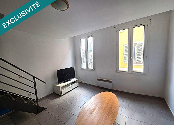 Appartement à vendre - Saint-Maximin-la-Sainte-Baume, Centre-ville - 2 pièces - 1 chambre