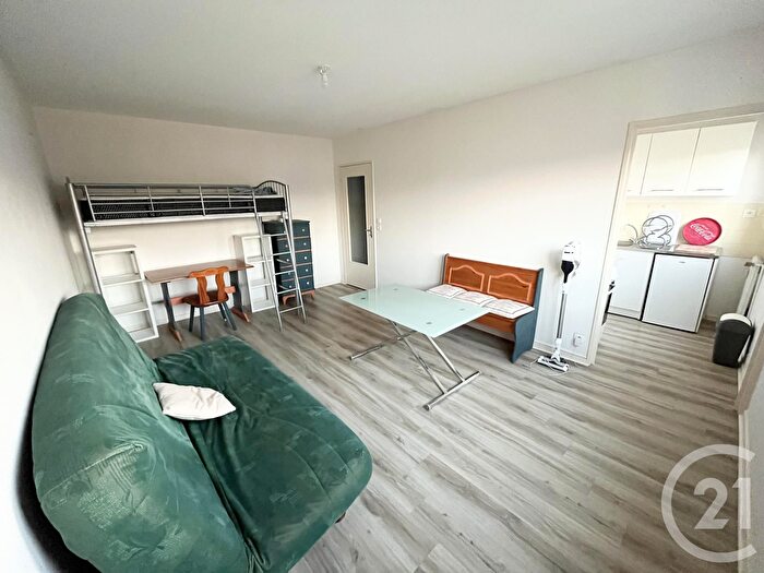 Appartement 1 pièce à louer - Besançon, Montrapon, Fontaine Ecu, Montboucons, Montjoux