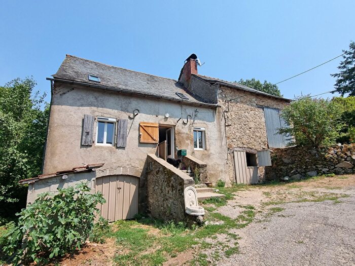 La Salvetat-Peyralès : Maison 5 pièces à vendre