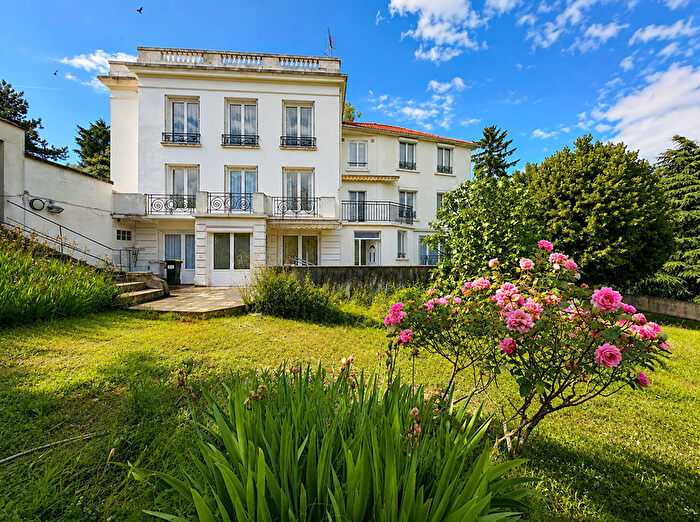 Maison 7 pièces à vendre - Saint-Didier-au-Mont-d'Or