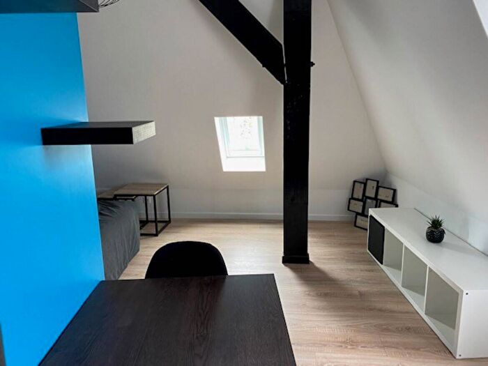 Appartement à louer - Centre Ville, Reims - 1 pièce