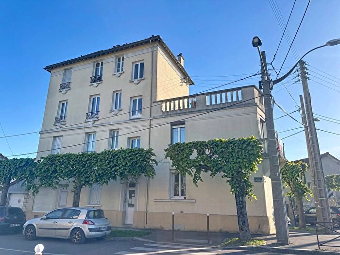 Appartement 1 pièce à louer - Pierre Lecorre, Paray-Vieille-Poste