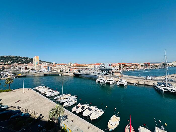 Appartement 3 pièces à Sète, Zone portuaire, à vendre