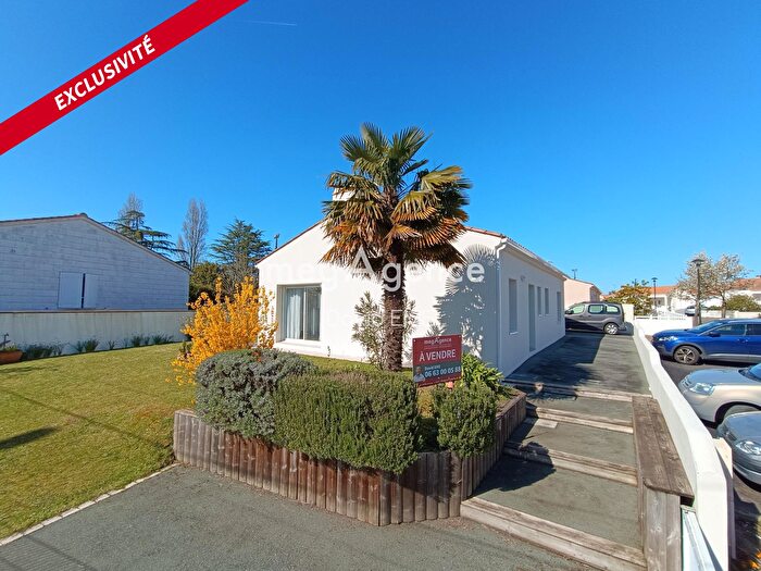 Maison à vendre - Aizenay - 4 pièces - 2 chambres