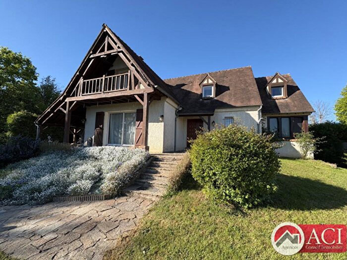 Maison 7 pièces à vendre à Sainte-Geneviève