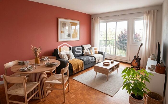 Appartement 2 pièces à vendre à Choisy-le-Roi, Centre-ville, Parc Prairie, Hautes Bornes