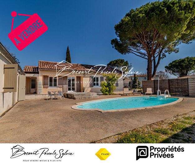 Maison à vendre - Carpentras, Serres, Peyrière - 6 pièces - 4 chambres