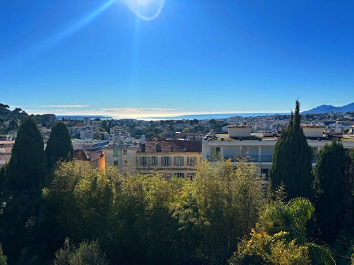 Appartement à vendre - Le Cannet, Centre-ville - 4 pièces - 3 chambres