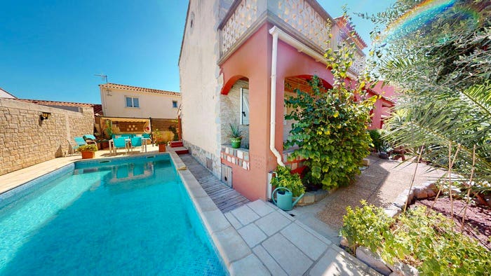 Maison 5 pièces à louer à Centre Ville, Frontignan