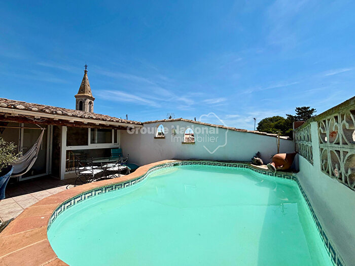 Maison 5 pièces à Saint-Nazaire-de-Pézan, à vendre