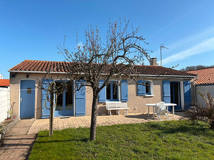 Maison à vendre - LAiguillon-sur-Mer - 4 pièces - 3 chambres