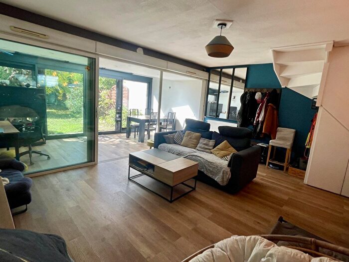 Maison à vendre - Mérignac - 4 pièces - 3 chambres