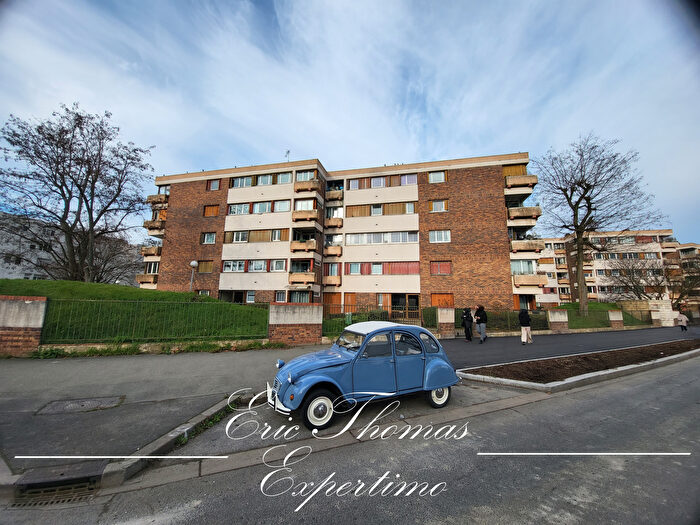 Appartement 4 pièces à Villeneuve-Saint-Georges, Fort, à vendre