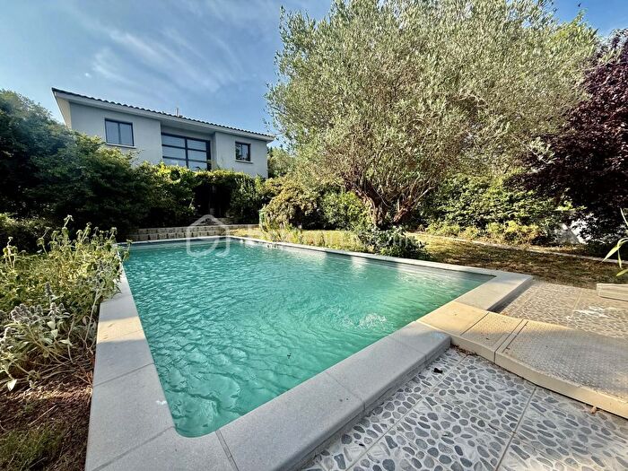 Maison à vendre - Aumelas - 6 pièces - 6 chambres