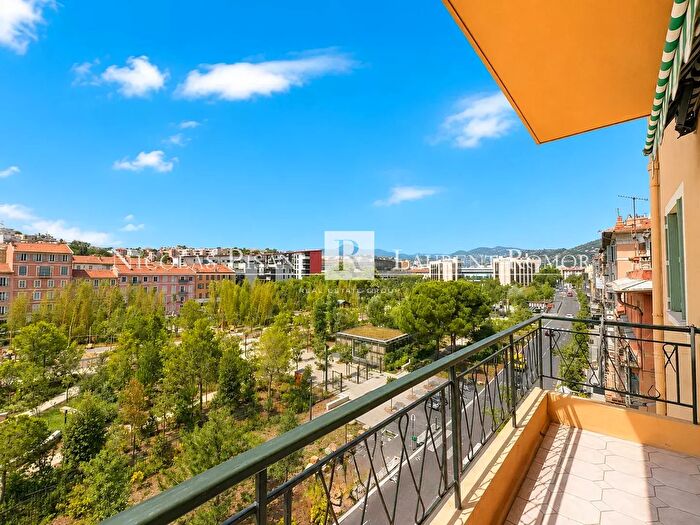 Nice, Acropolis, République : Appartement 2 pièces à vendre