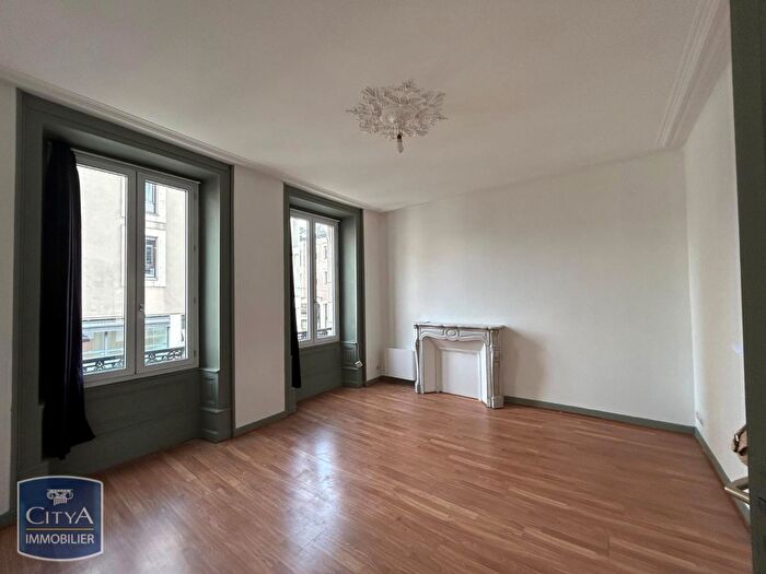 Appartement 2 pièces à Châteauroux, Centre-ville, Les Marins, à louer