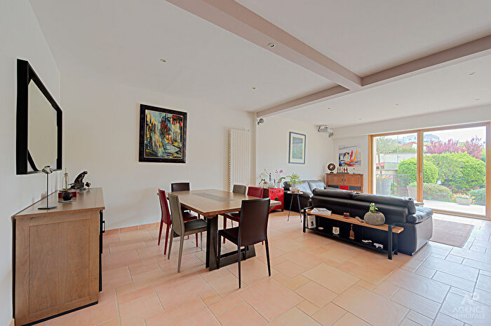 Maison à vendre - Nanterre, Vieux Pont - 5 pièces - 3 chambres