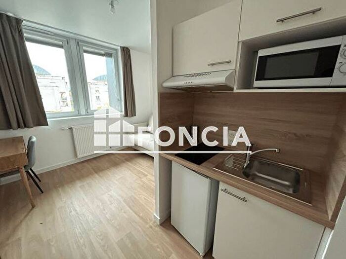 Appartement à louer - Fiacre-Chenault, Orléans - 1 pièce