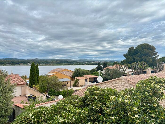 Maison à vendre - Balaruc-le-Vieux - 8 pièces - 6 chambres