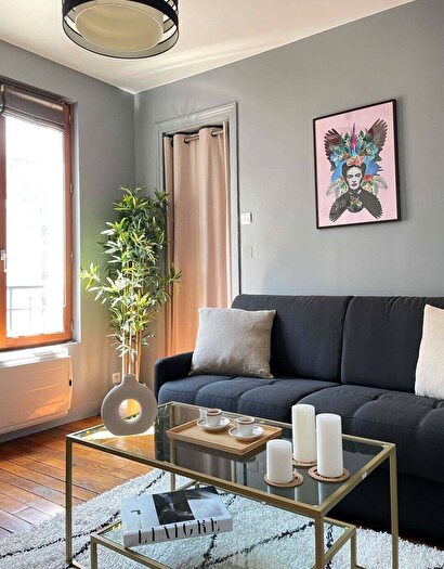 Appartement à louer - Courcelles-Wagram, Paris ème arrondissement - 1 pièce