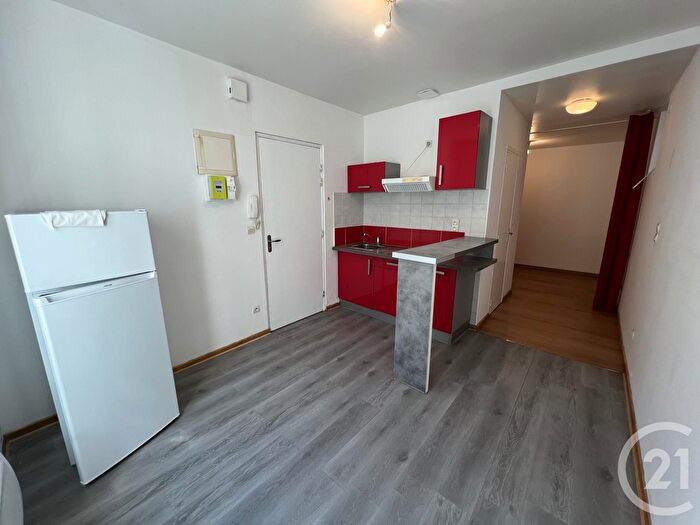 Appartement à louer - Albi, Centre-ville - 2 pièces - 1 chambre