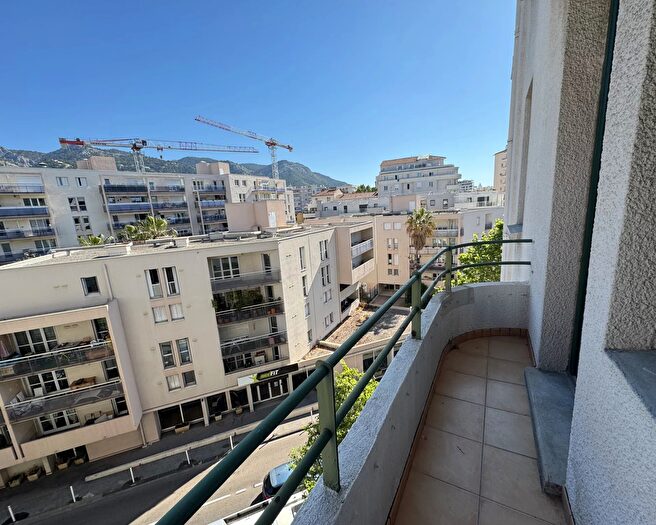 Toulon, Saint-Roch : Appartement 1 pièce à vendre