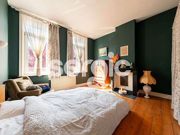 Maison à vendre - Béthune, Centre-ville - 8 pièces - 4 chambres