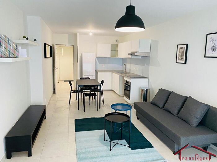 Appartement à vendre - Échirolles, Village, La Commanderie - 2 pièces - 1 chambre