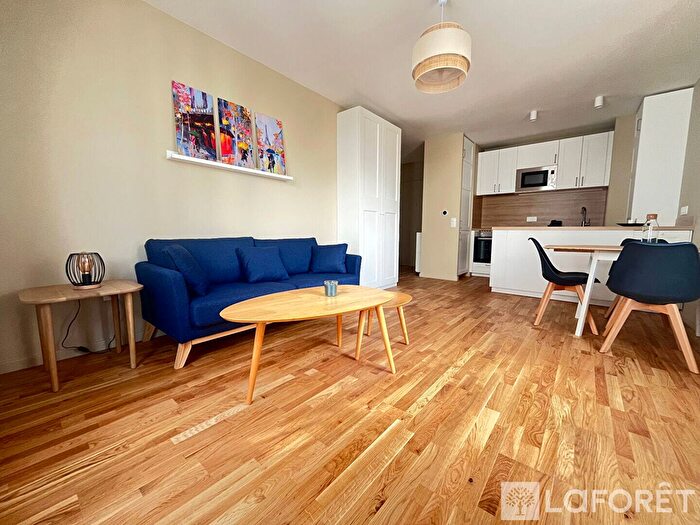 Appartement à louer - Centre-Voltaire, Asnières-sur-Seine - 2 pièces - 1 chambre