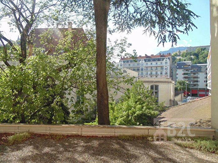 Centre-ville, Victor Hugo, Grenoble : Appartement 2 pièces à louer