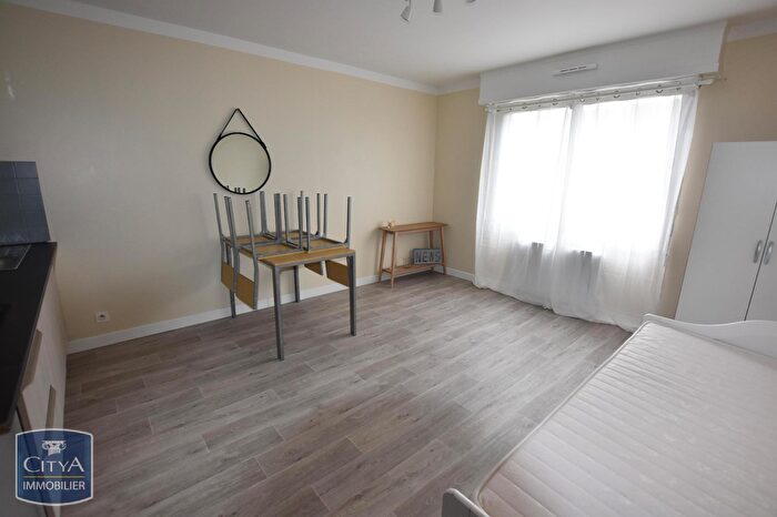 Appartement à louer - Cholet, Gambetta - 1 pièce